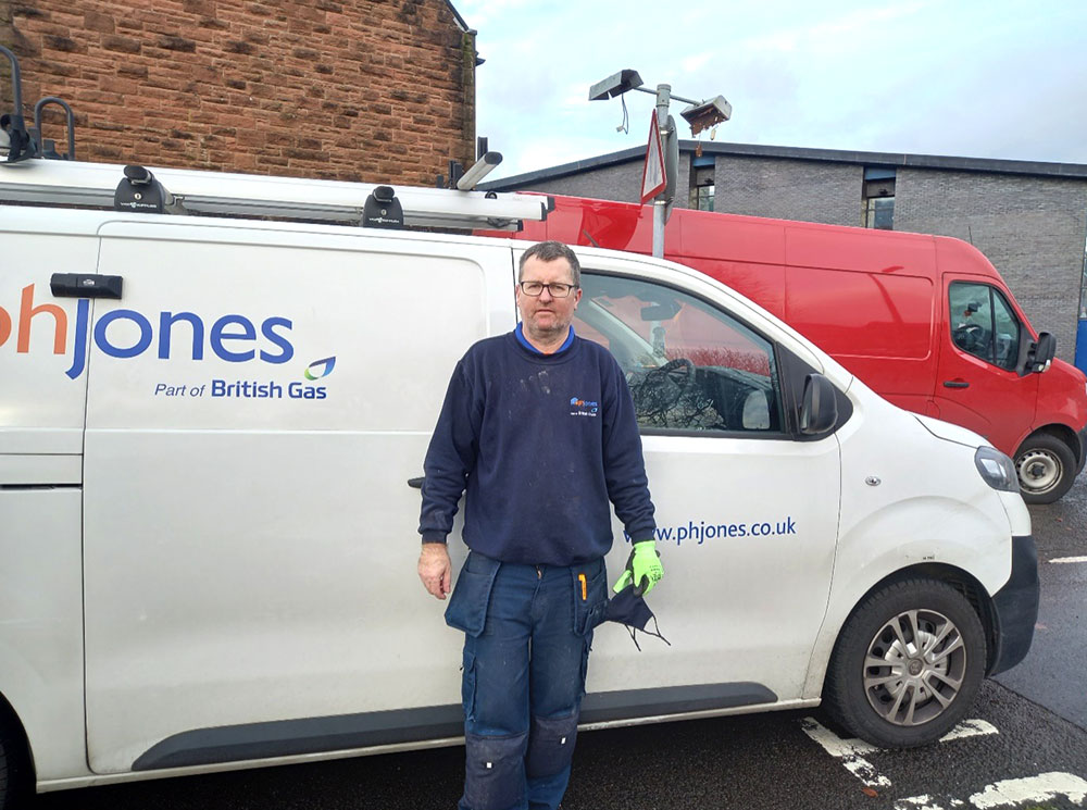 PH Jones help to upgrade Westhoughton foodbank – PH Jones